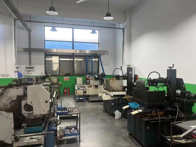 China Top Carbide Tool Co.,ltd factory production line